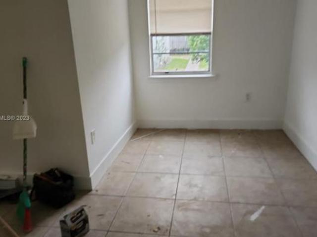 1842 Johnson St #6, Hollywood, FL 33020