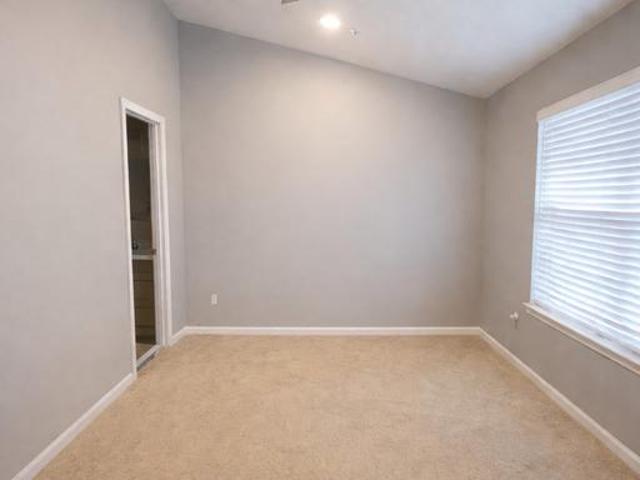1842 Ryderwood Court