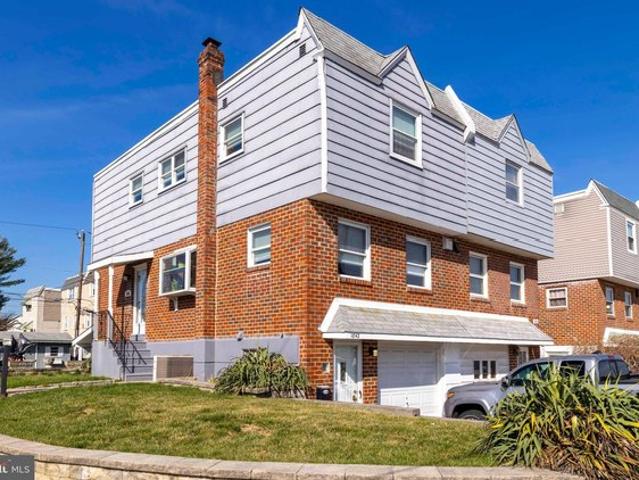 1842 Tomlinson Rd, Philadelphia, PA 19116