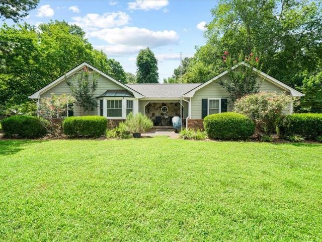 1843 Mountain Creek Drive