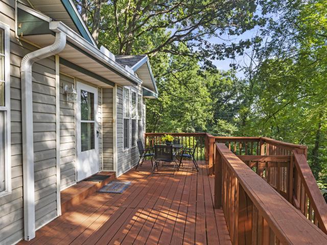 1843 County Farm Road