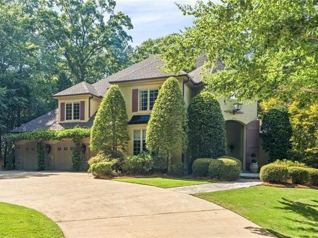 1843 Fairway Dr, Auburn, AL 36830