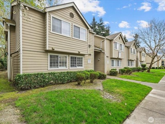 1843 S 286th Ln Apt T101, Federal Way, WA 98003