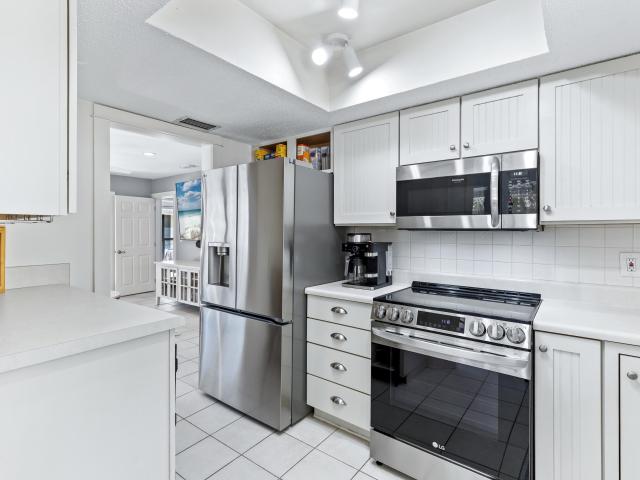 184 Cove Dr, Miramar Beach, FL 32550 | MLS #986823