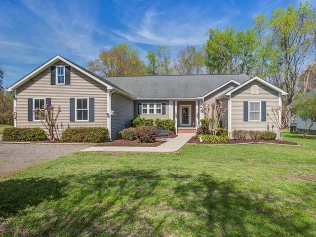184 Columns Rd, Summerville, SC 29483