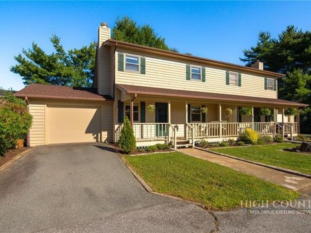 184 Carriage Lamp Ct, Boone, NC 28607