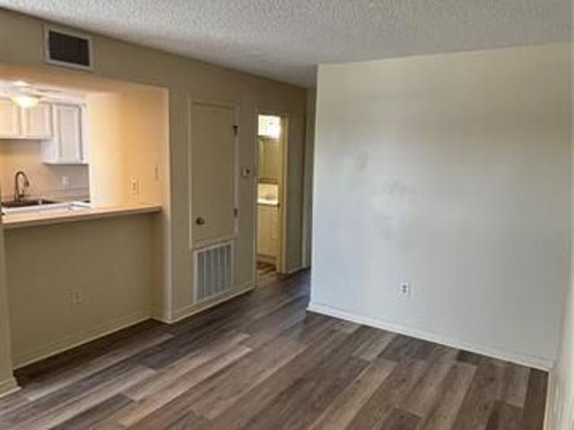 184 Crislaur Ave E, Harahan, LA
