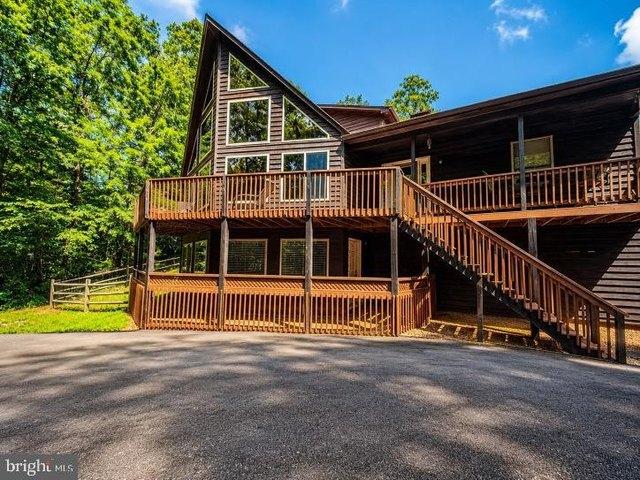 184 Apple Jack Cir, Linden, VA 22642