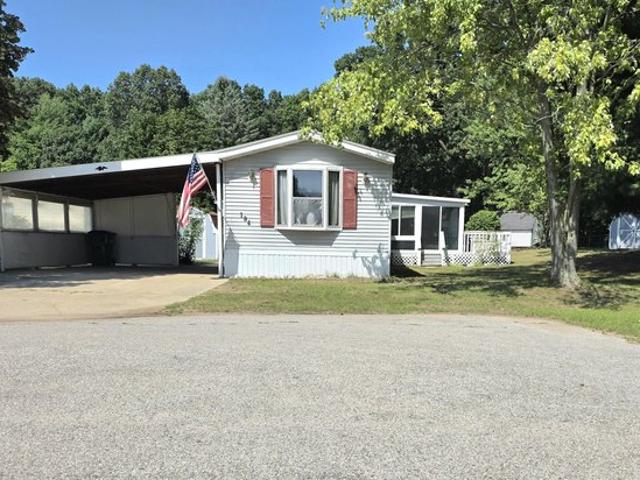 184 Birch Ct, Muskegon, MI 49445