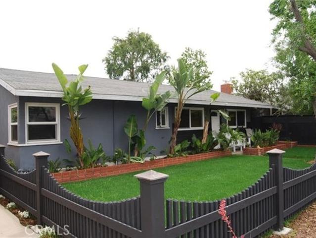 184 E 19th St, Costa Mesa, CA 92627