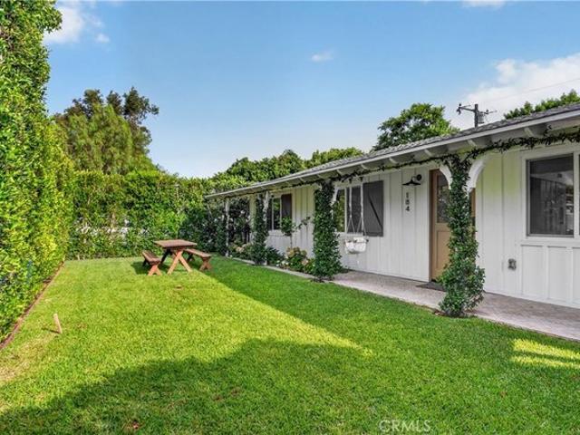 184 E Bay St, Costa Mesa, CA 92627