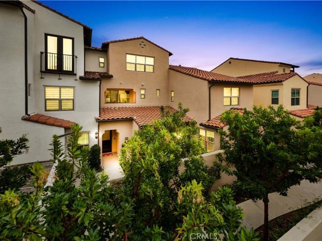 184 Elkhorn, Irvine, CA 92618 | MLS #TR26030 | Compass