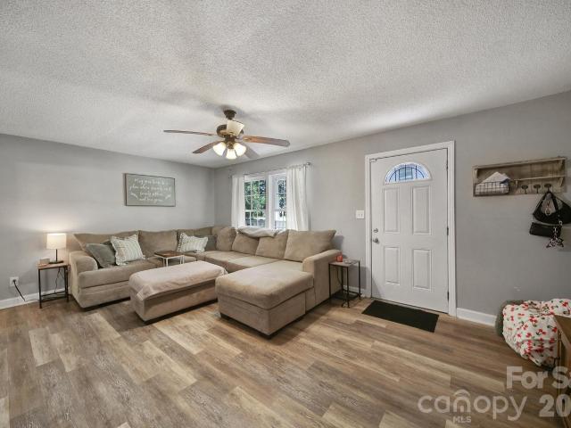 184 Fairhill Road