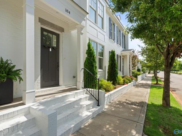 184 Kearny Street