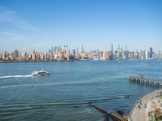 184 Kent Ave Apt B614, Brooklyn, NY 11249