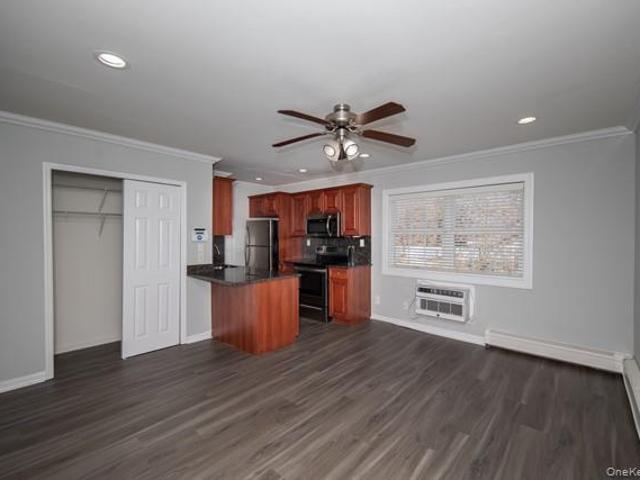 184 Hallock Road 1C2