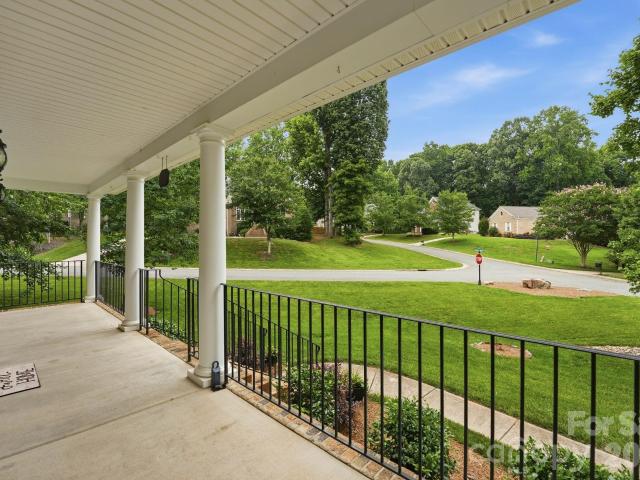 184 Herons Gate Drive