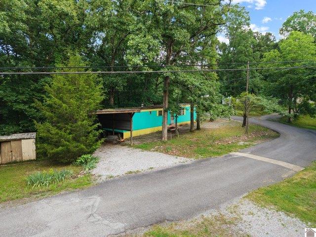 184 Hilltop Dr, Grand Rivers, KY 42045