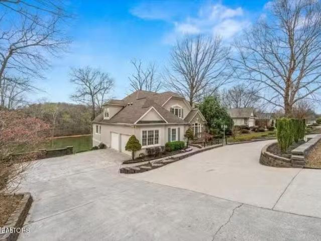 184 Oonoga Way, Loudon, TN 37774