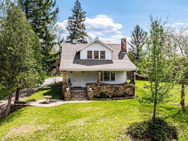 184 Old Furnace Rd, Hopwood, PA 15445