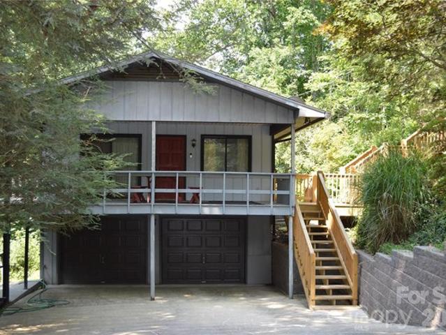 184 Laurel Rd, Arden, NC 28704