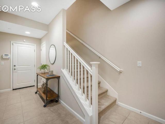 184 Lewis Ln, Morgan Hill, CA