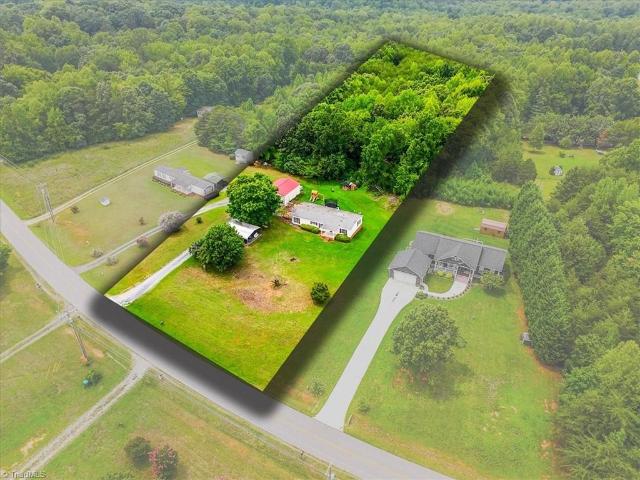 184 Lick Fork Creek Road