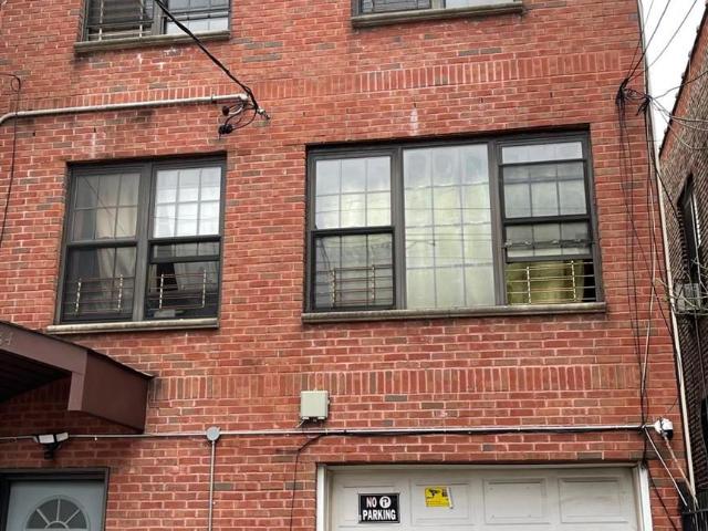 184 Milford Street | Compass