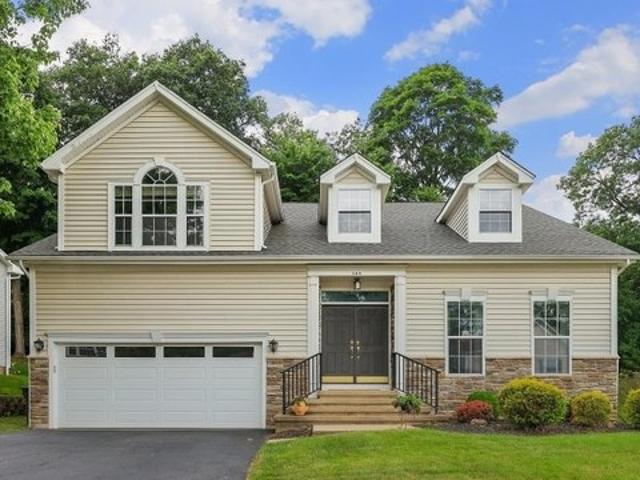 184 Smoke Rise Rd, Bernards Twp, NJ 07920