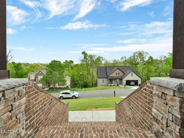 184 SE Orrie Moss Court
