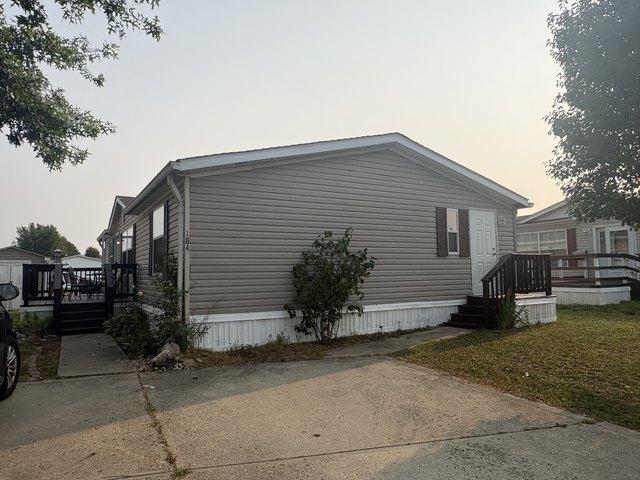 184 Pebblecreek Dr, Greenwood, IN 46143
