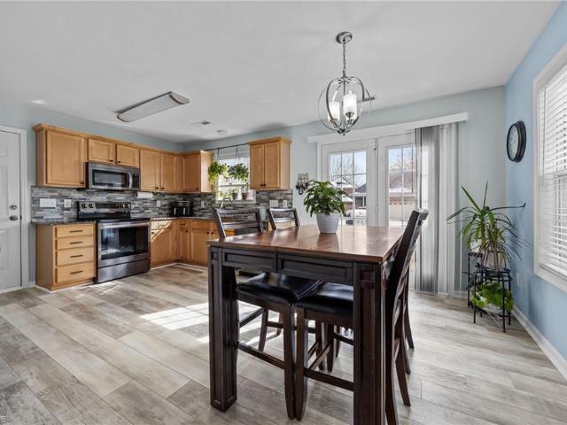 184 Town Park Dr, Bermuda Run, NC 27006 | MLS #1208 | Compass