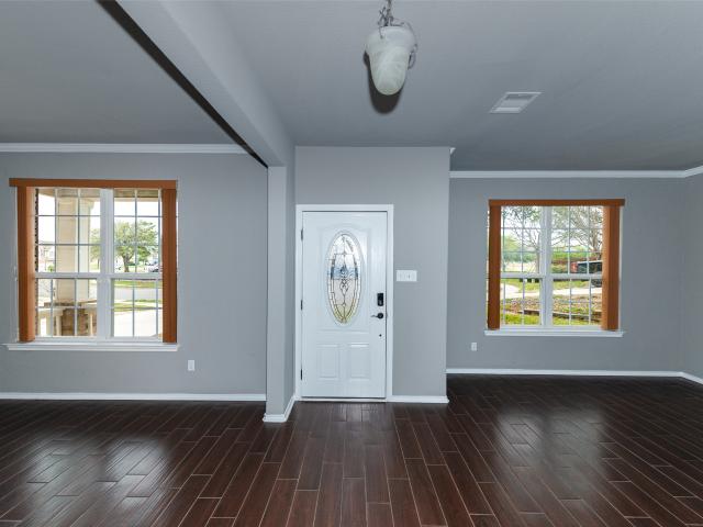 184 Tulip Cove, Kyle, TX 78640 | MLS #5046 | Compass