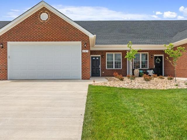 184 Villa Oak Cir, Bedford, VA 24523