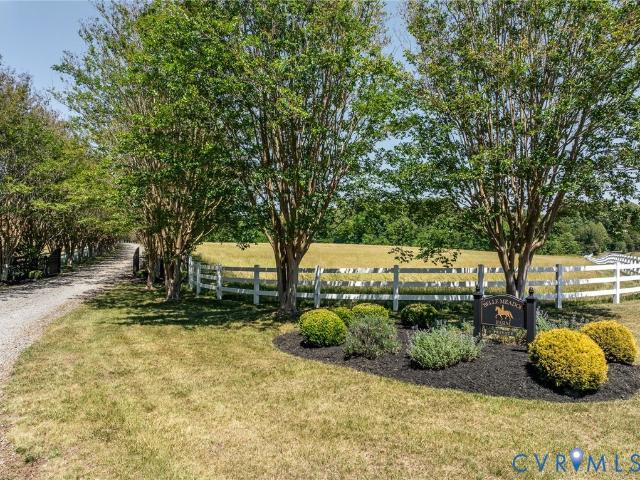 18546 Taylors Creek Road