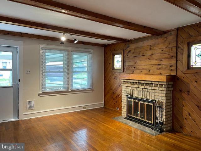 1854 Rockwell Road