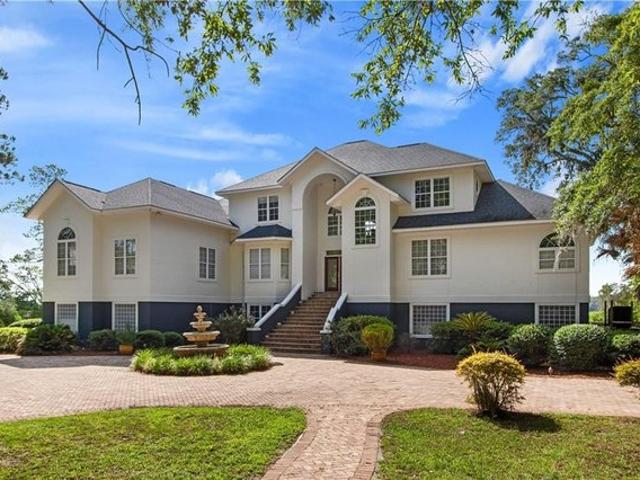 1854 Union Carbide Rd, Woodbine, GA 31569