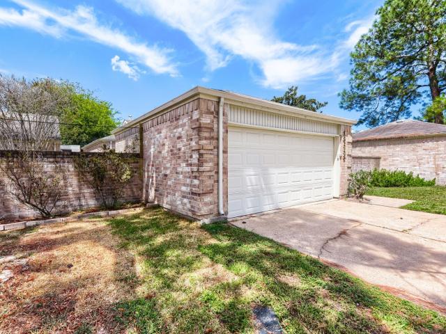 18558 Meadows Way Drive