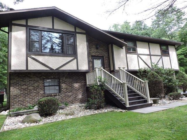 1855 Meadow Run Rd, Bear Creek, PA 18702