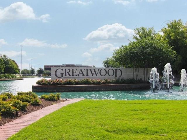 1855 American Elm Ct, Sugar Land, TX 77479