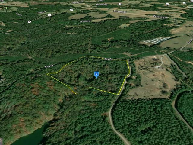 1855 Bond Dr, Elberton, GA 30635 | MLS #10739 | Compass