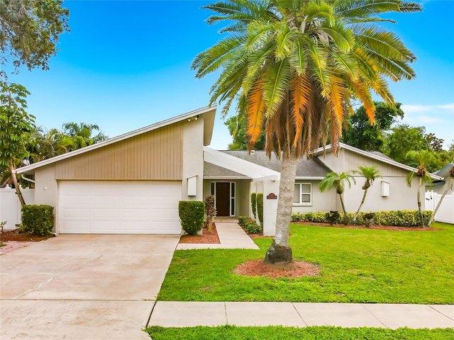 1855 Del Robles Ter, Clearwater, FL 33764