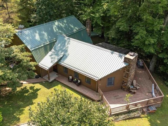 1855 Kratzinger Hollow Rd, Cobden, IL 62920