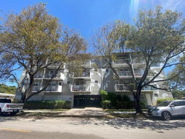 1855 Plunkett St #101, Hollywood, FL 33020