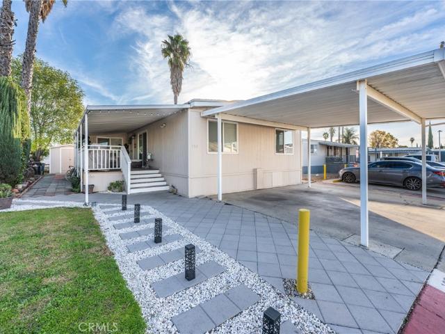 1855 Riverside 195