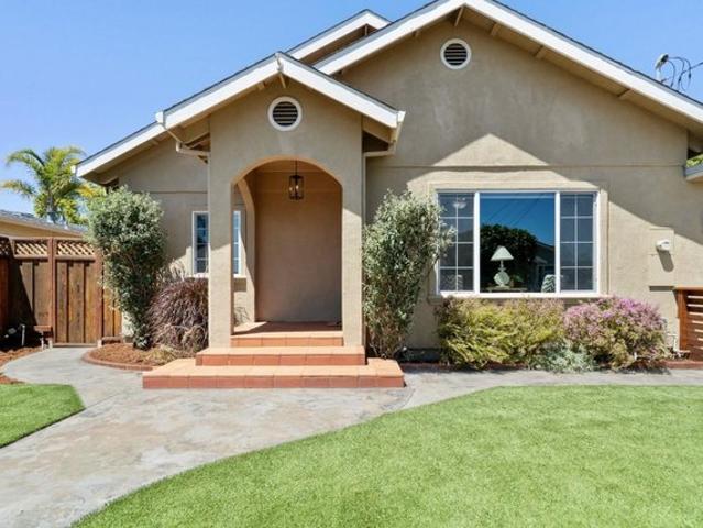 1855 Rodriguez St, Santa Cruz, CA 95062
