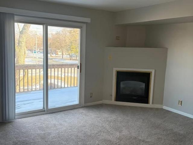 1855 tall oaks drive # 3301