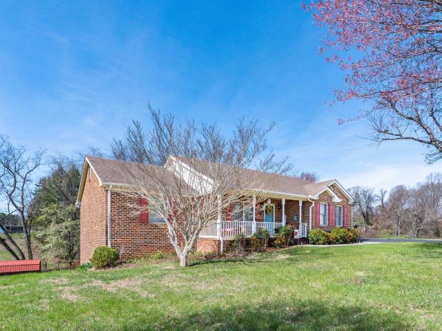 1855 Vista Circle