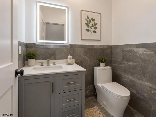 1855 Woodland Ave, Edison, NJ 08820 | MLS #4030