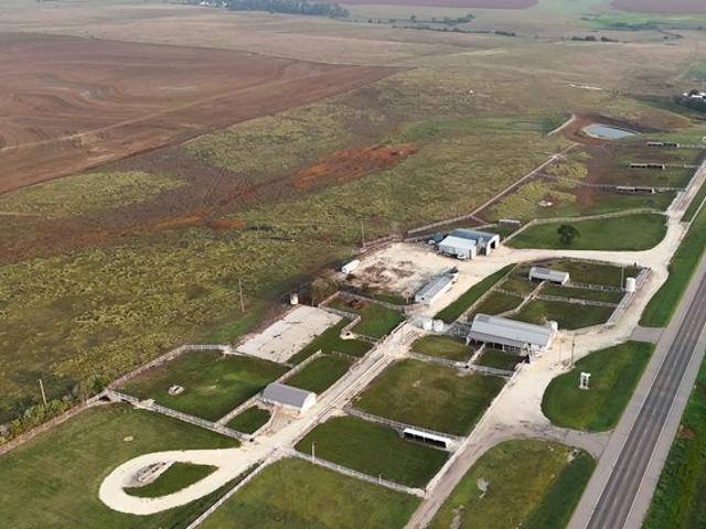 1855B 250th Ave, Hays, KS 67601